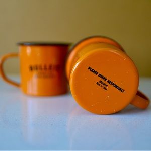 Bulleit | Dining | Set Of 2 New Bulleit Bourbon Limited Holiday Gift ...